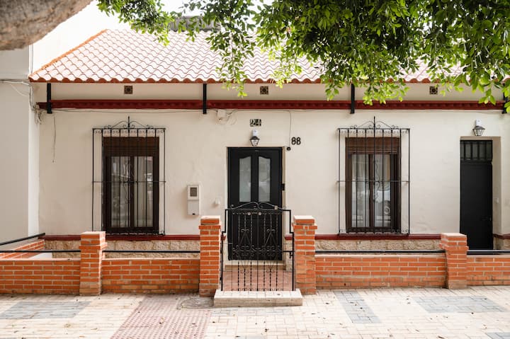 Beachfront Oasis - Málaga