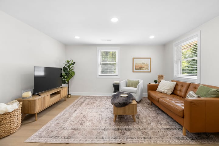 Lux Monthly Rental Roswell Mill - Roswell, GA