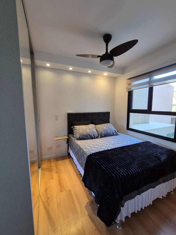 Ap Completo Com Vaga No Centro - Curitiba