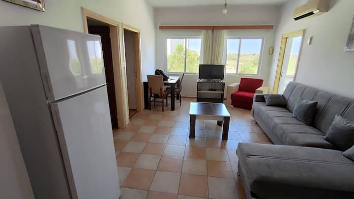 ŞEhir Merkezinde, Emu Karşısı, Denize 10 Dak. - Famagusta