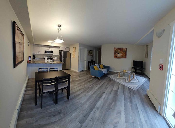Pasqua Residence - 2 Bedroom Suite - 101 - Regina