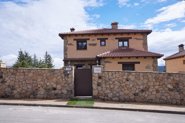 Las Damas Casa Rural - El Escorial