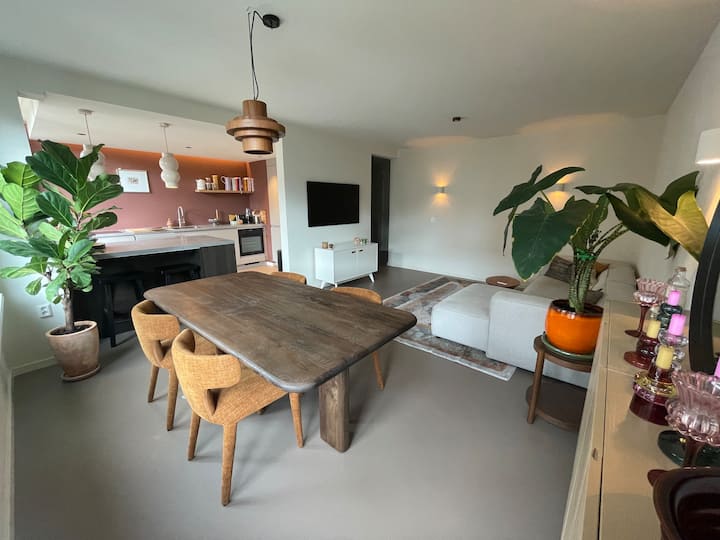 Modern Appartement Nabij Centrum - Amstelveen