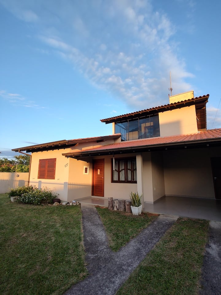 Casa Horizonte - Centro De Garopaba (3 Quartos) - Garopaba