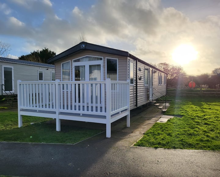 A Peaceful Retreat Near Hastings - ヘースティングズ