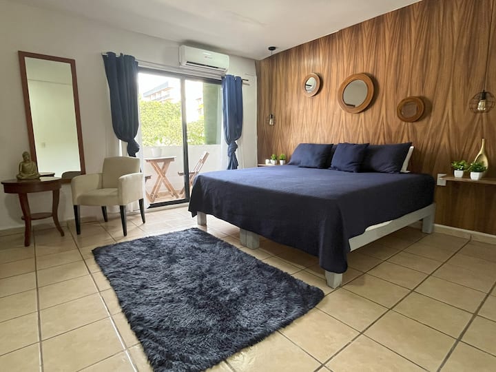 Sleeps 9! 2 Side By Side Apts In Zona Romántica - Puerto Vallarta