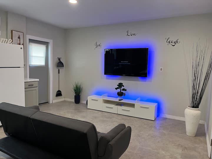 The Little Retreat - Orlando, FL
