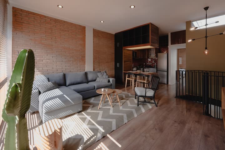 Moderna Casa En Barrio Italia - Providencia, Chile