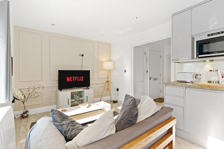 Premium City Centre 1-bed Apartment - Brighton and Hove