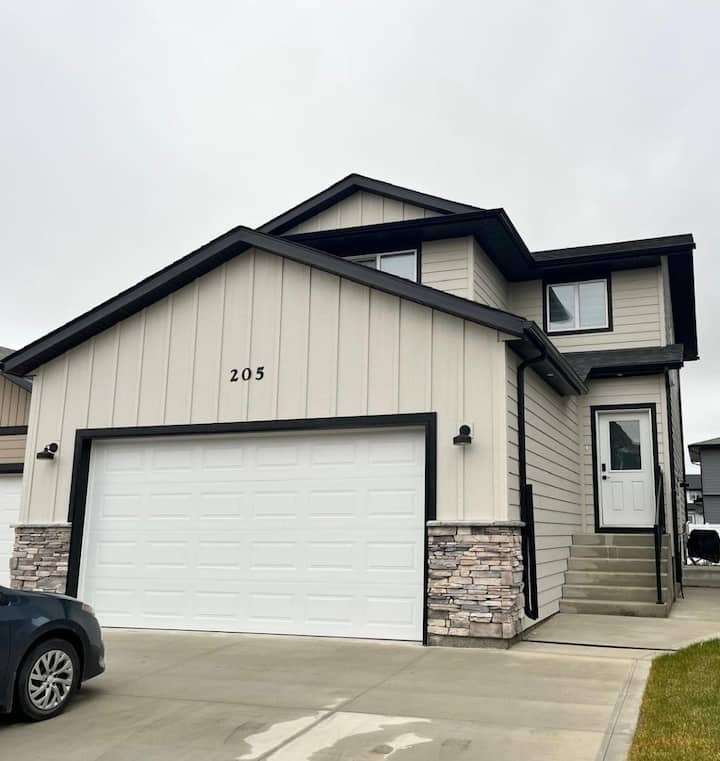 1 Bedroom Basement Suit, 205 Keith Way - Saskatoon
