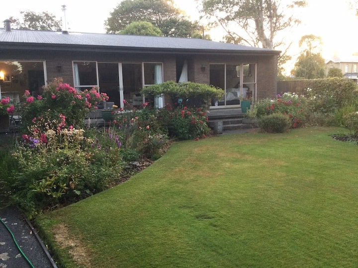 House Available For 2026 Burt Munro Week 3-10 Feb. - Invercargill