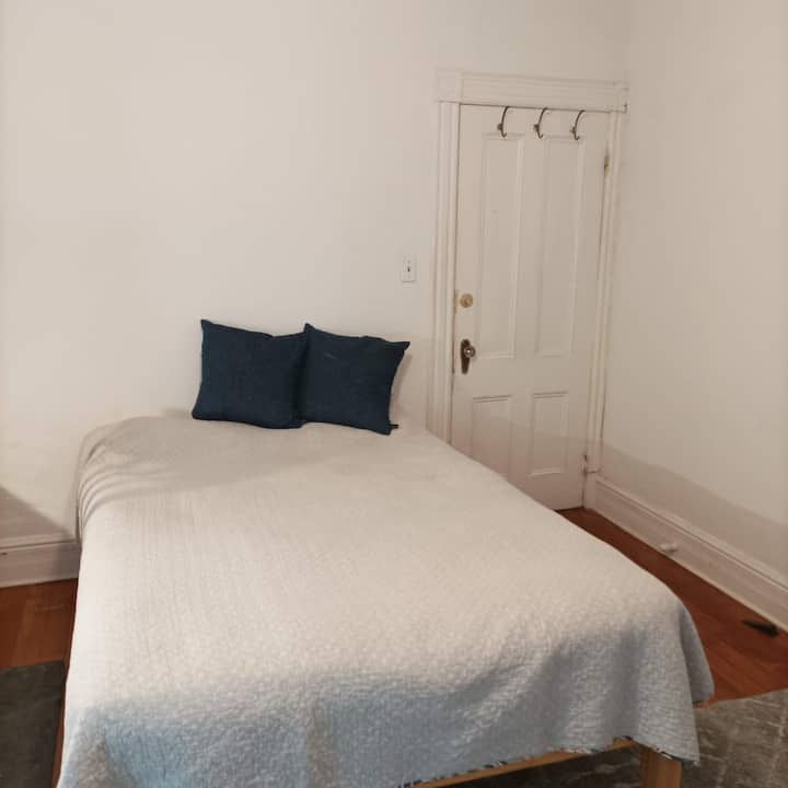 Private Room, Close To Ferry. - Staten Island, NY