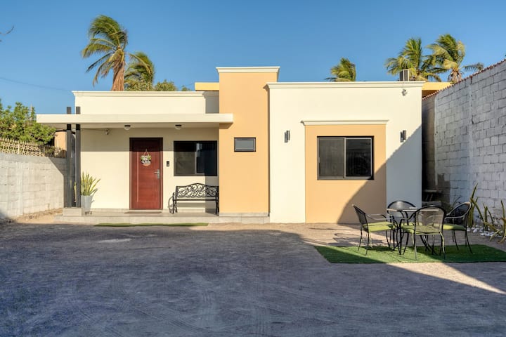 Casa Morelos: 3 Min Malecón, Paz Y Confort - La Paz