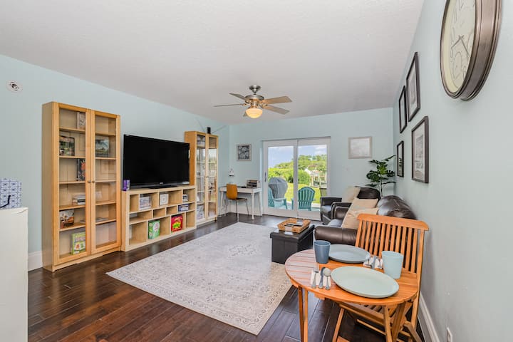 Robin's Nest - River View/close To Beach - Cocoa Beach, FL