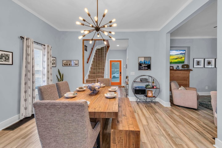 Stay Near It All - Stadiums, Downtown & Hospitals - Kansas City, MO