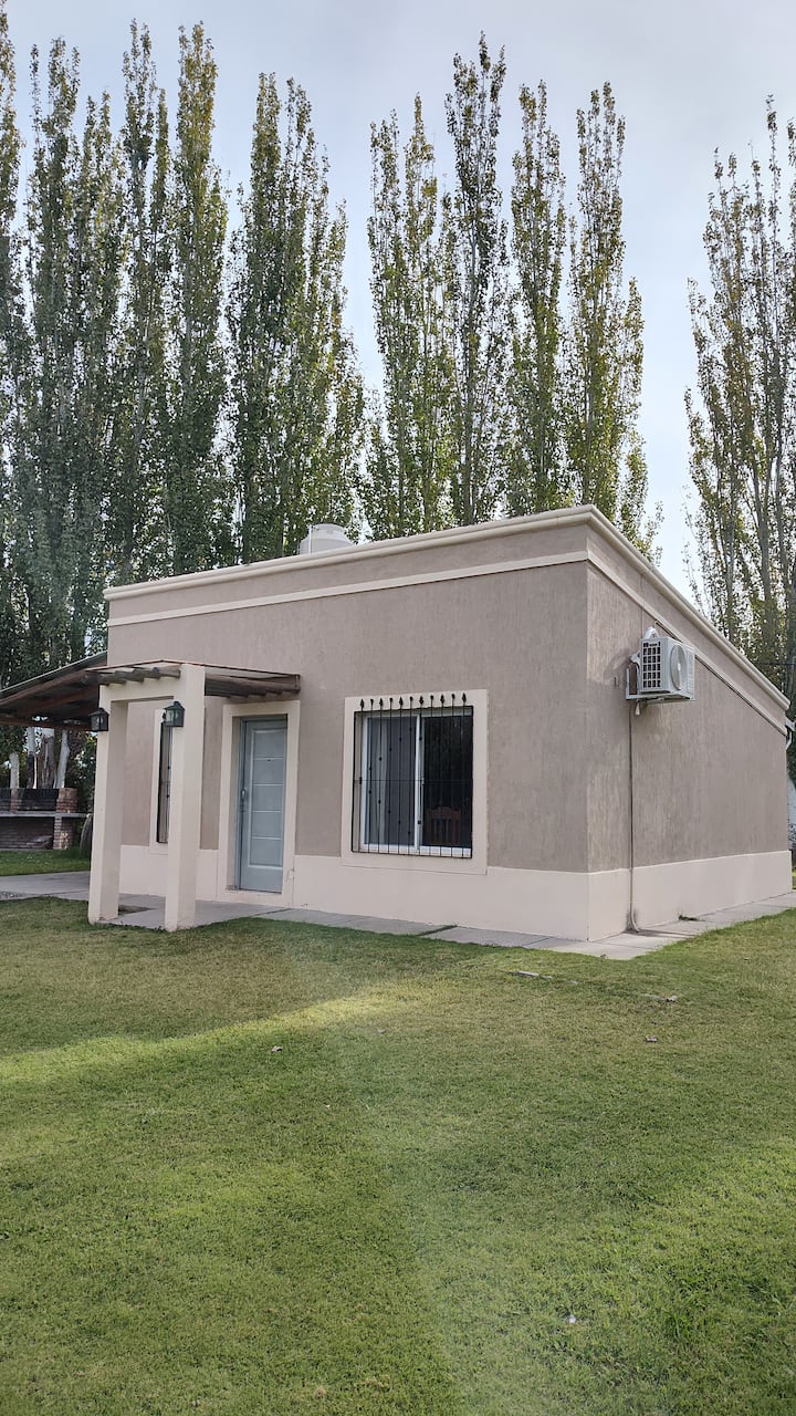 Cabaña Grande Con Parque - General Alvear