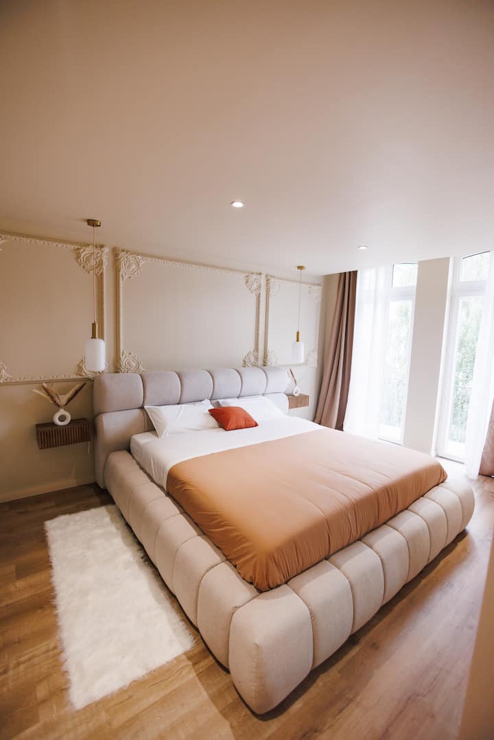 Eden Room · Luxe, Balnéo & Sauna - Le Mans