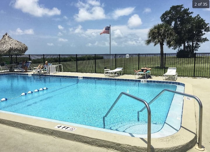 Paradise Cove - Tarpon Springs, FL