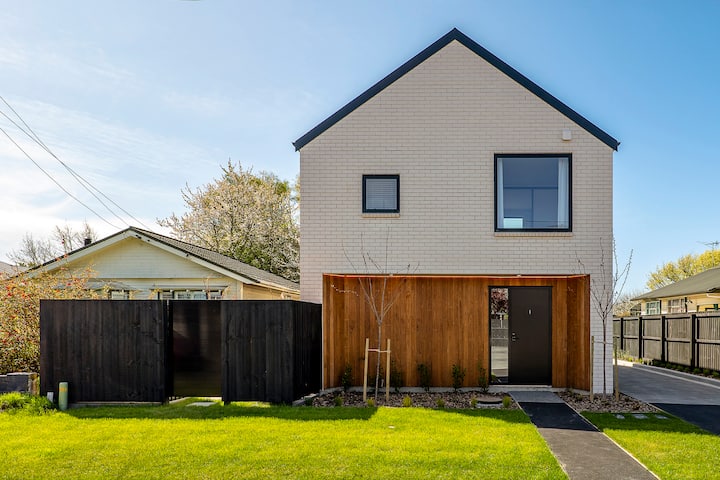Mersey Mews - Brand New 2 Bed Townhouse Near Cbd - Christchurch