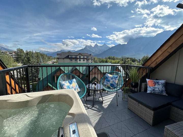 Ml4- Private Rooftop Hot Tub W/ Mtn View Townhouse - Canmore