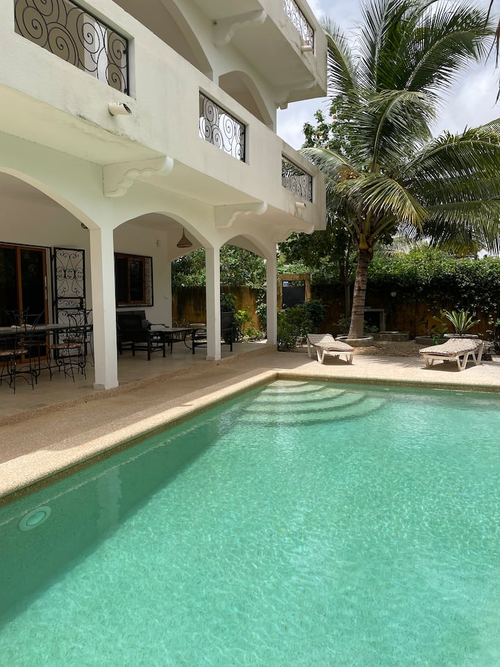 Villa 6 Personnes Warang - Senegal