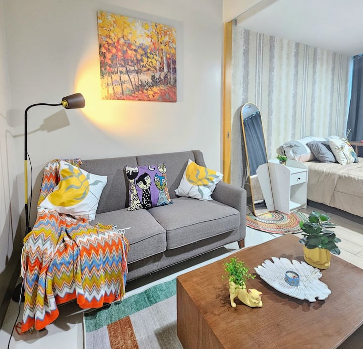 Bgc One Uptown Residence 1br_fountain View W/wifi - Taguig