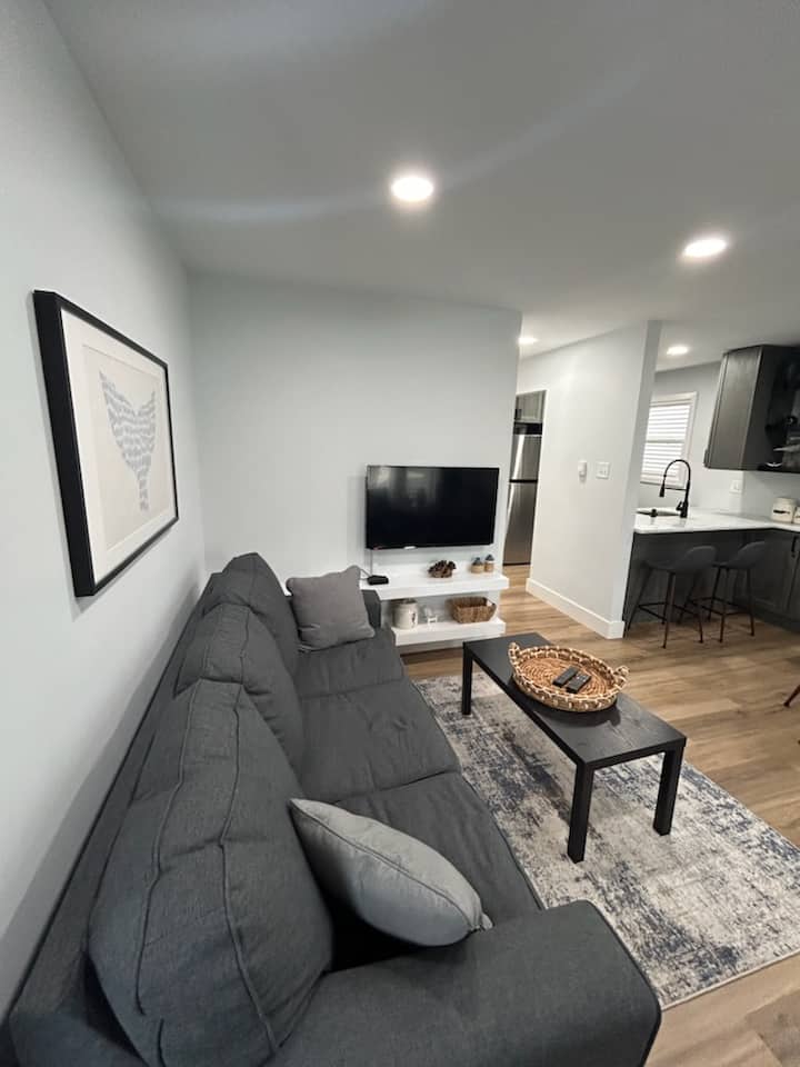 2 Blocks To Beach; 6 Mins To Ac - Brigantine, NJ