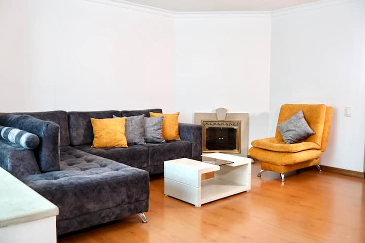 Penthouse Acogedor En Chicó – 4 Br + Star - Bogota