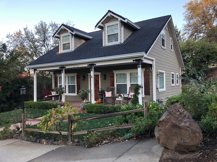 Country Cottage - Vacaville, CA