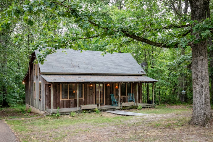 The Lil' Sip, Cozy, Romantic Retreat. 5mi To Sq - 옥스퍼드