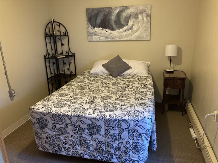 Myrna Loy At The Montana Inn - Helena, MT