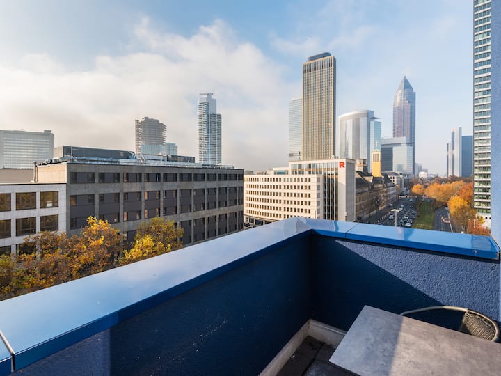 Numa | 1 Bedroom Apartment W/ Balcony Near Messe - Frankfurt Airport (FRA)