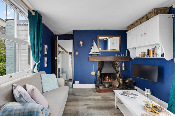 River Views Polruan Fishermans Cottage For 4 - Fowey