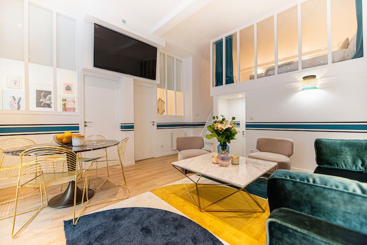 Amazing Apartment In Le Marais For 6 Persons - Paris