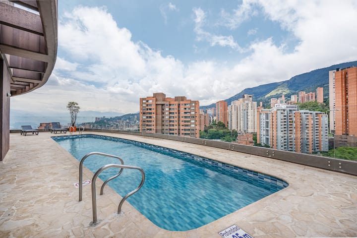 2 Bed/2 Baths With Pool And Gym In Poblado - Medellín