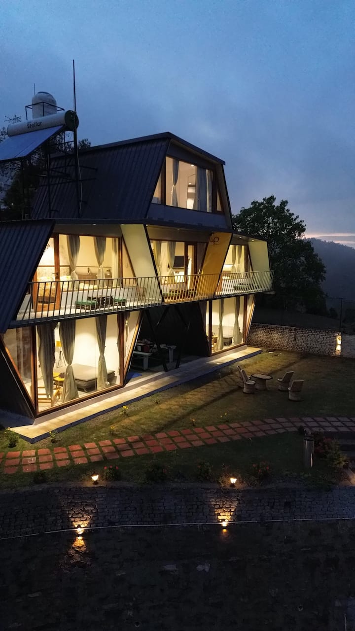 Suramya Hexagon Duplex With Himalaya View - Uttarakhand