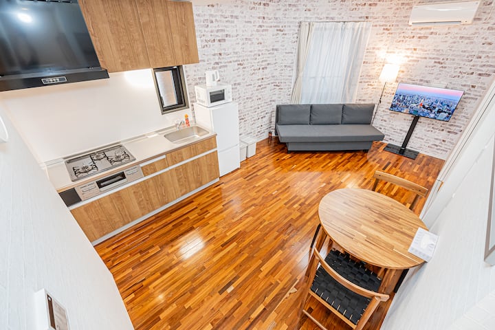 Prime Location Near Shinjuku! Spacious 35sqm 1br - Harajuku