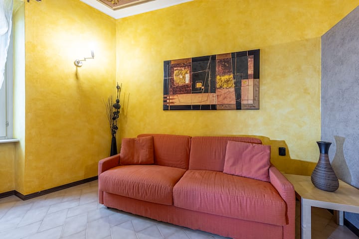 Melly House In City Center, Large Apt | Ac | Wifi - Bérgamo