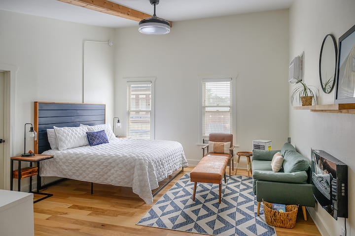 Mayoral Suite Above Paddle On - Lanesboro, MN