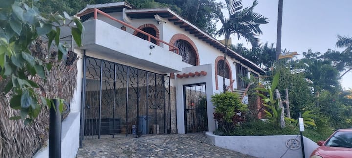 Ocean Front, 3br/2ba, Long Term Avail - Sayulita