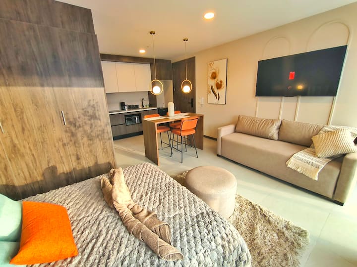 Suite De Lujo Con Piscina Cubierta Climatizada - Quito