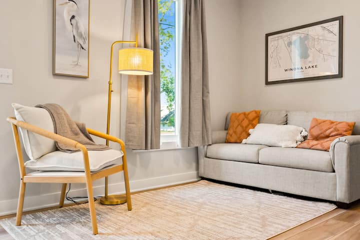 Cozy Winona Lake Apt. -Grace, The Village, & Lake! - Carr lake, Claypool