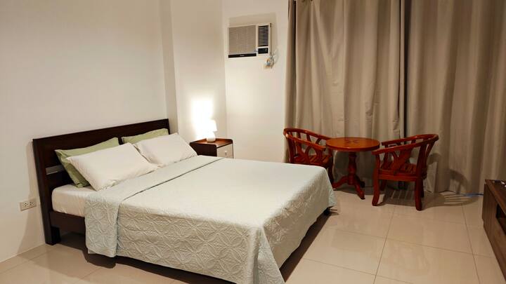 Sitari Bacolod - Studio W/ Balcony - Bacólod