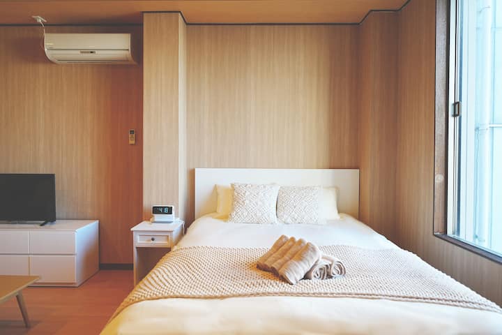 1 Min To Sta 1 Stop To Namba丨osaka Daikokucho 2ppl - Umeda