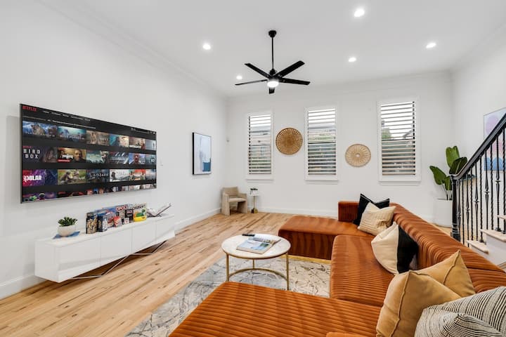 Downtown~3 Bedroom Ensuite~walkable~rooftop! - Dallas, TX