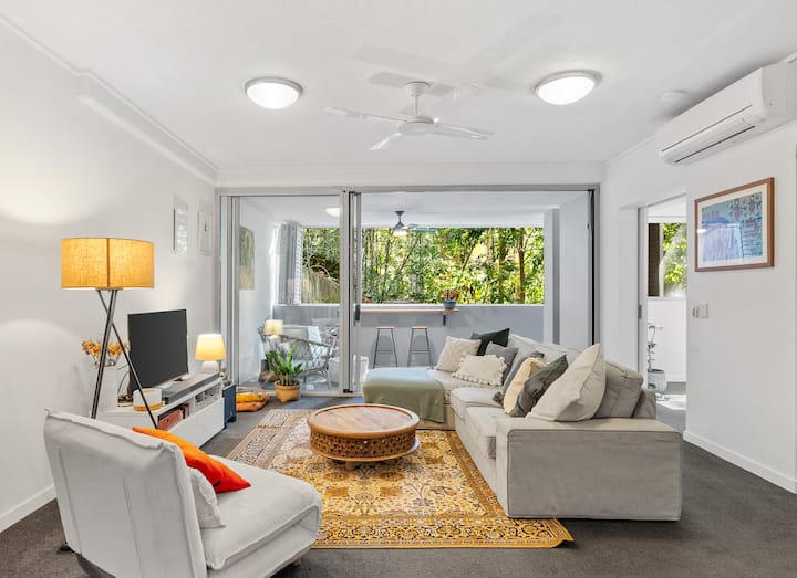 Calm & Serene Retreat In Teneriffe -1br-study-pool - Brisbane