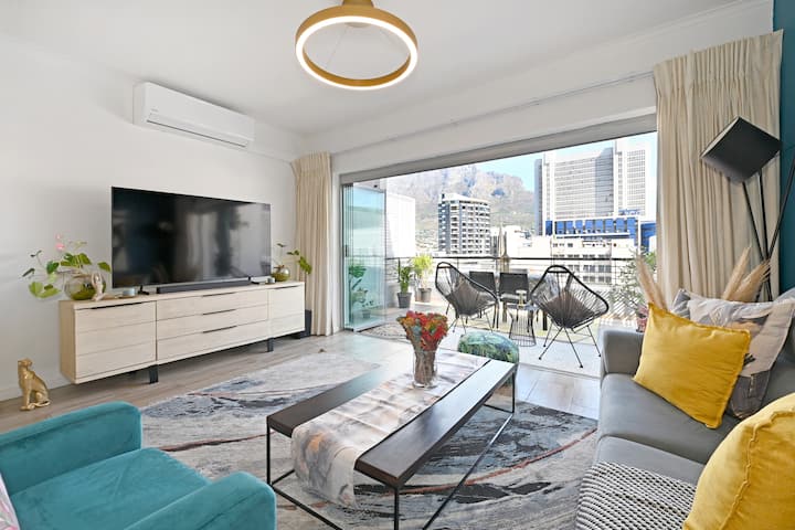 Stunning Table Mountain View Penthouse Apartment - Città del Capo