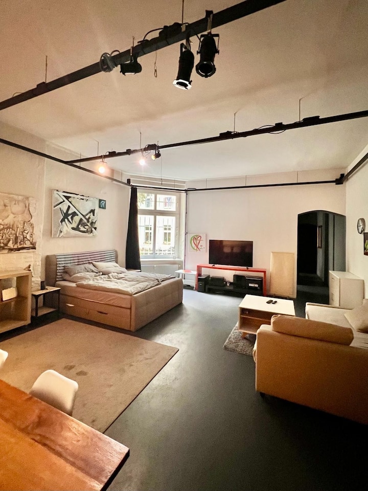 Super Studioloft In Calm And Safe Charlottenburg - Berlin Tegel Airport (TXL)