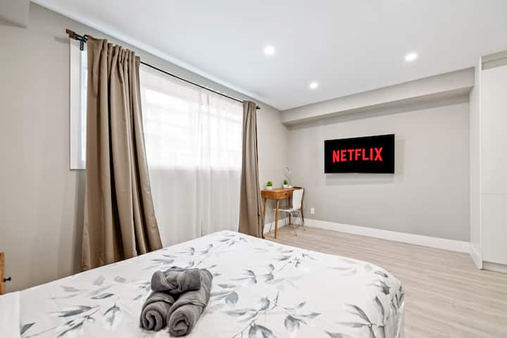 Modern Studio Unit - Close To Dt - Edmonton