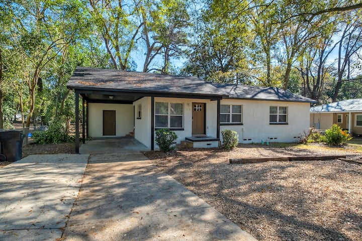 The Renegade - Modern 3 Bedroom Home - Tallahassee, FL